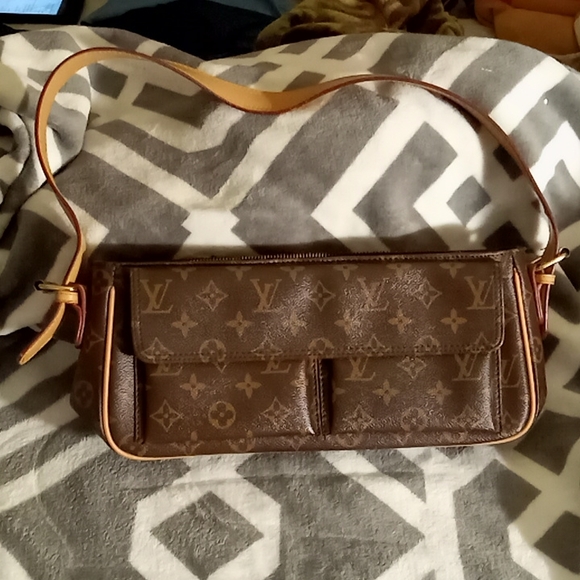 Louis Vuitton | Bags | Louis Vuitton Viva Monogram Shoulder Bag | Poshmark